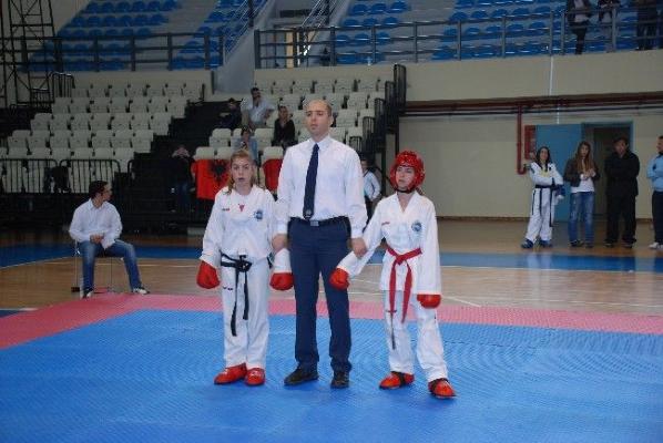 Championship of taekwon-do ITF - Greece : International Taekwon-Do Federation ITF