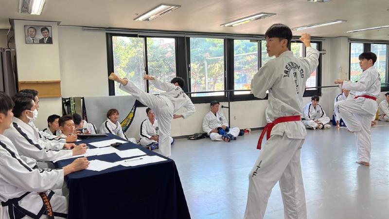 Refresher course held in Korea : International Taekwon-Do Federation ITF
